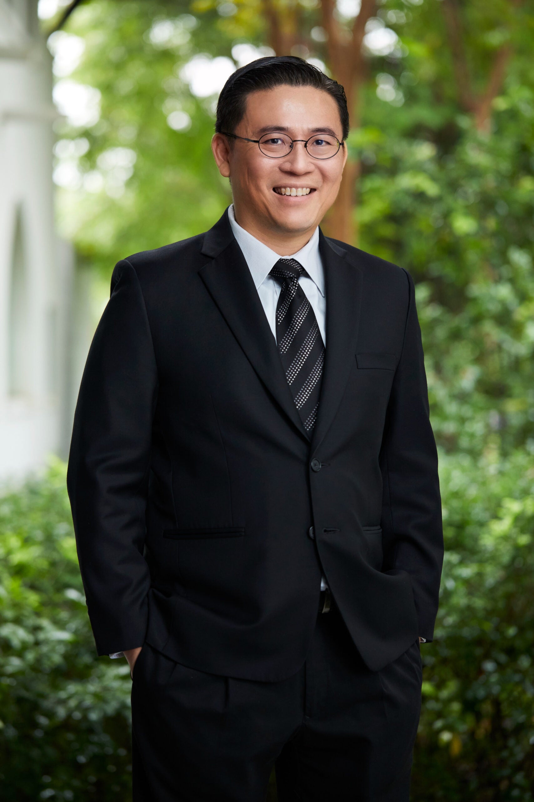 Steve Tan ’98: The Digital Age Tech Man - NUS Law Alumni