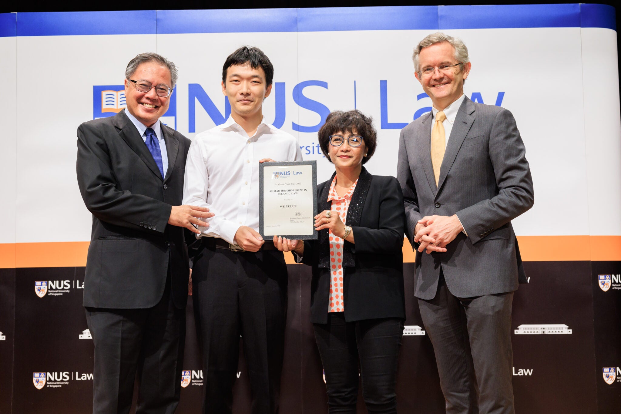 Dean’s List & Awards Ceremony 2022 - NUS Law