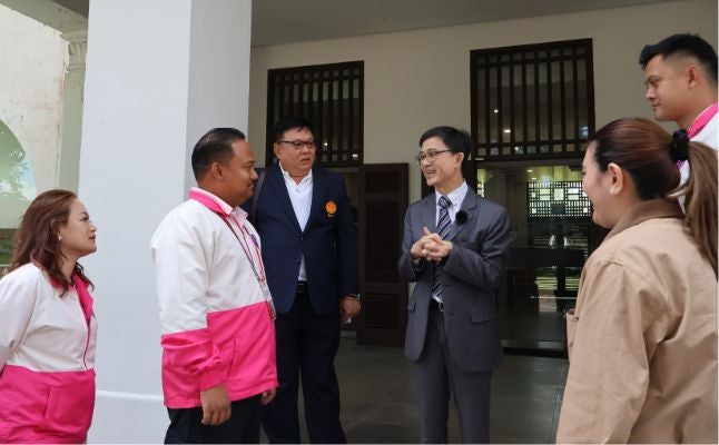 Thai Parliament reps look to NUS Law’s Associate Professor Stephen Phua ...