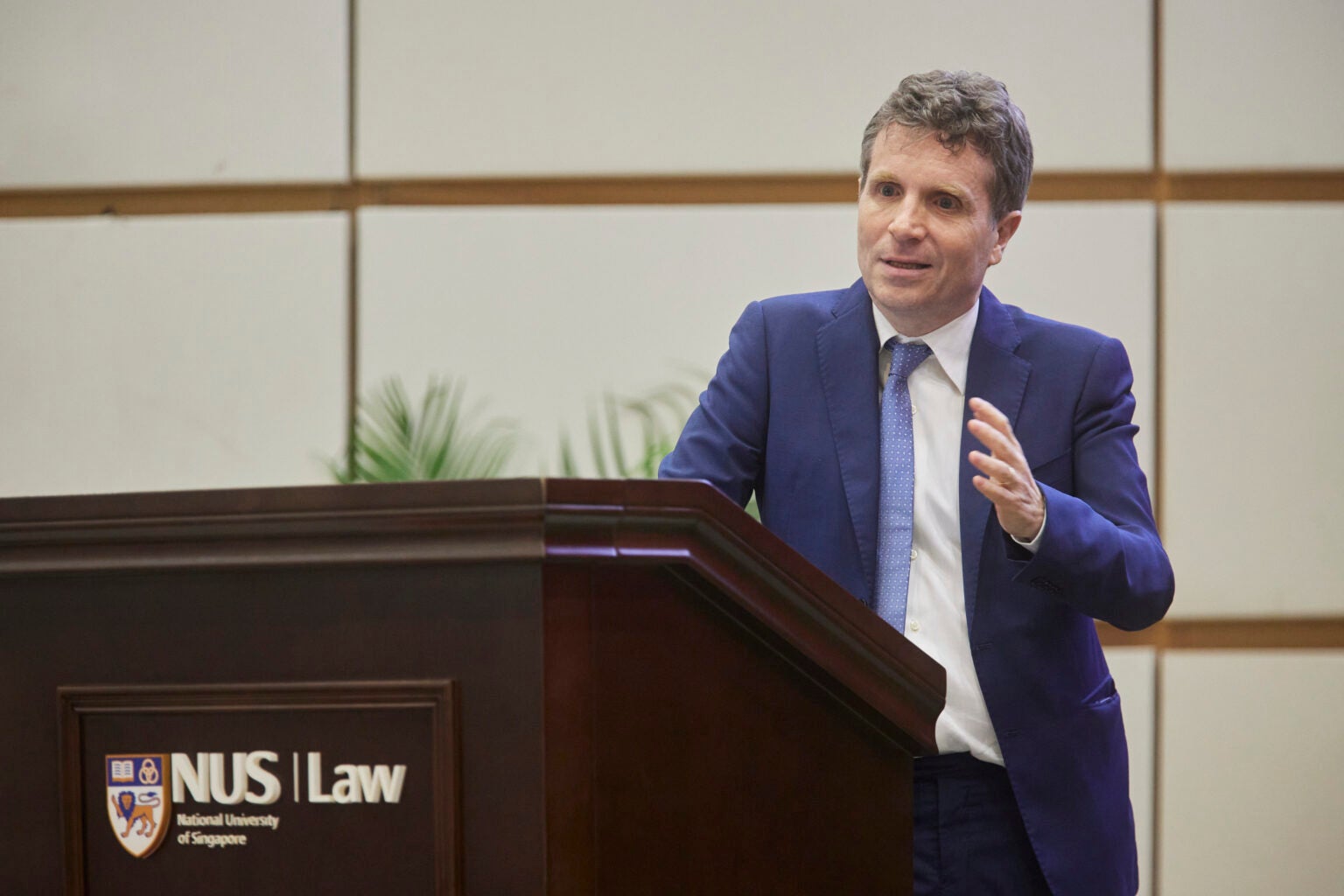 Professor Damian Chalmers delivers inaugural Geoffrey Bartholomew ...